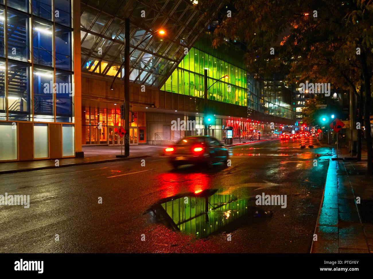 Viger street hi-res stock photography and images - Alamy