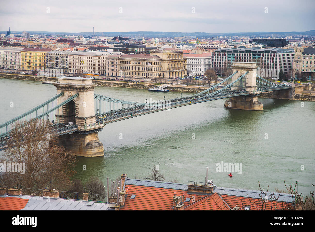 Budapest famous chain bridge hi-res stock photography and images - Alamy