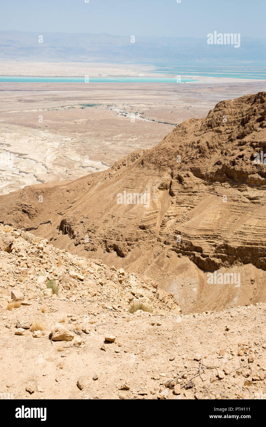 Beautiful vertical landscape view hi-res stock photography and images ...