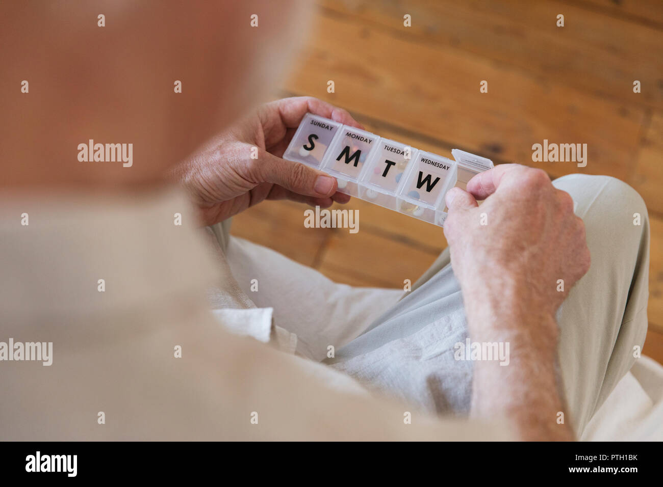 Man pill hi-res stock photography and images - Alamy