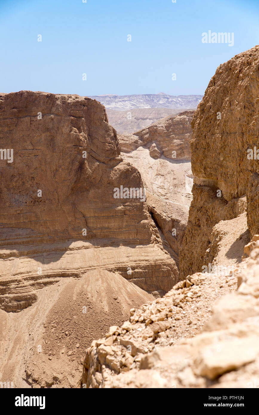 Beautiful vertical landscape view hi-res stock photography and images ...