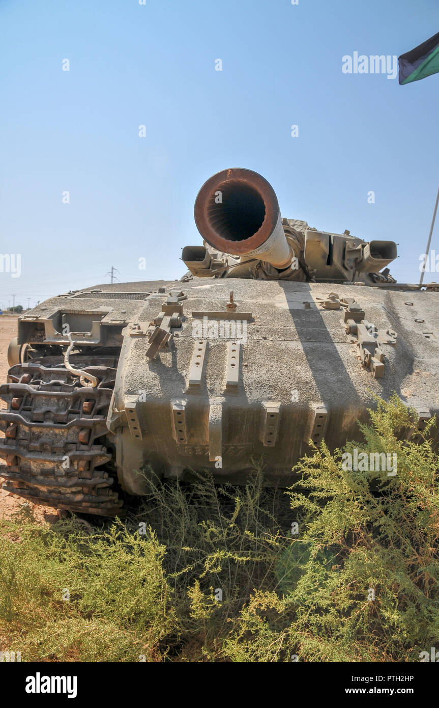 Merkava hi-res stock photography and images - Alamy