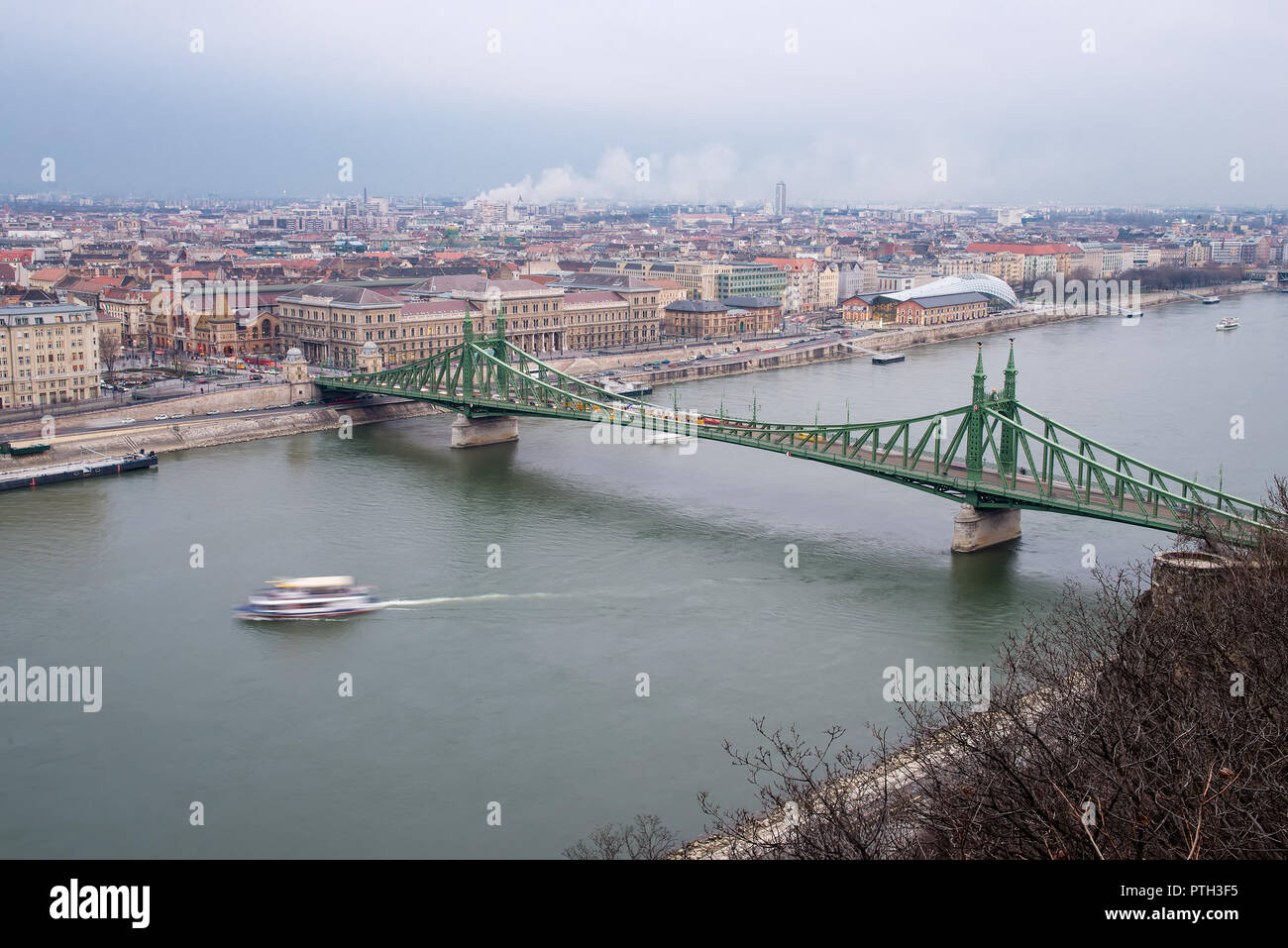 Liberty Bridge, top view Stock Photo - Alamy