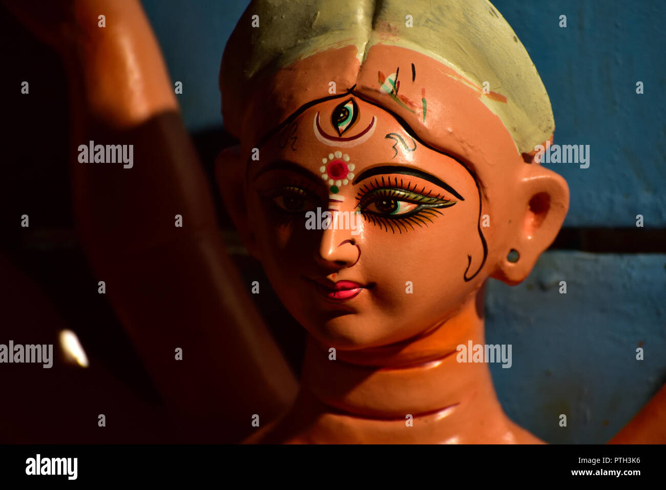 Close-up of Hindu idol goddess Durga ready to go puja mandap Stock ...