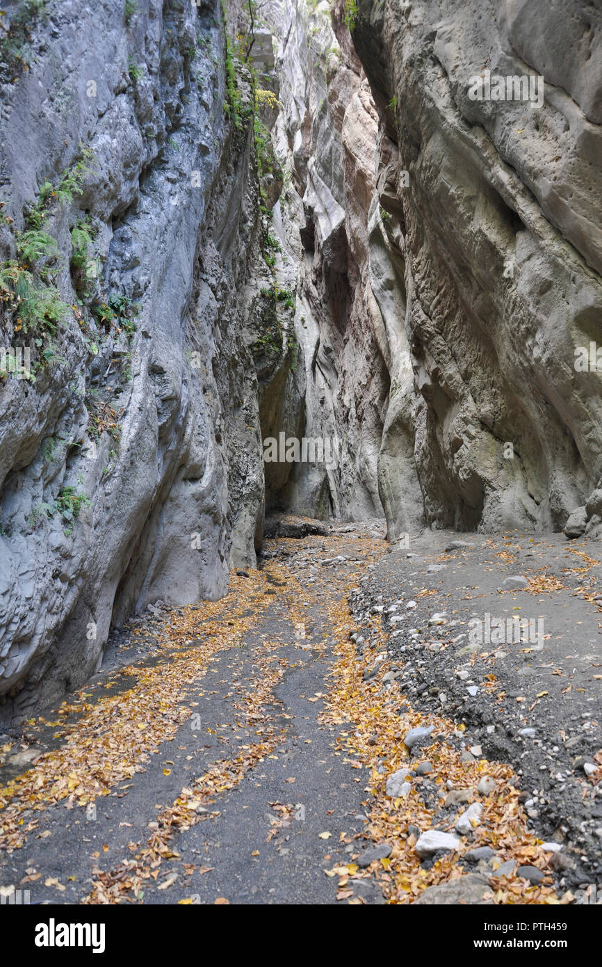 Chokh hi-res stock photography and images - Alamy