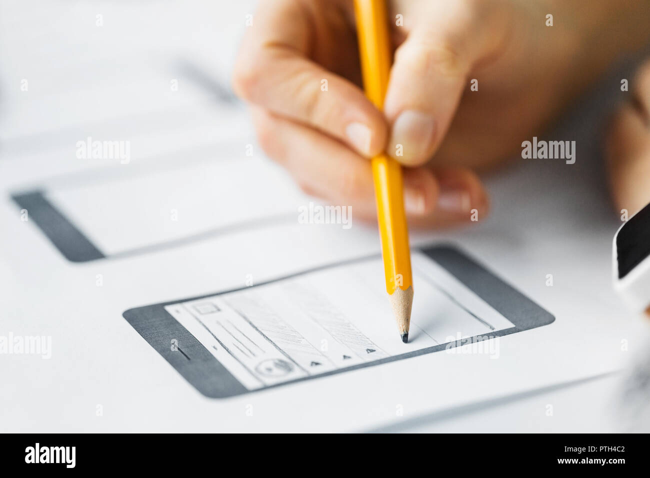 Hand layout hi-res stock photography and images - Alamy