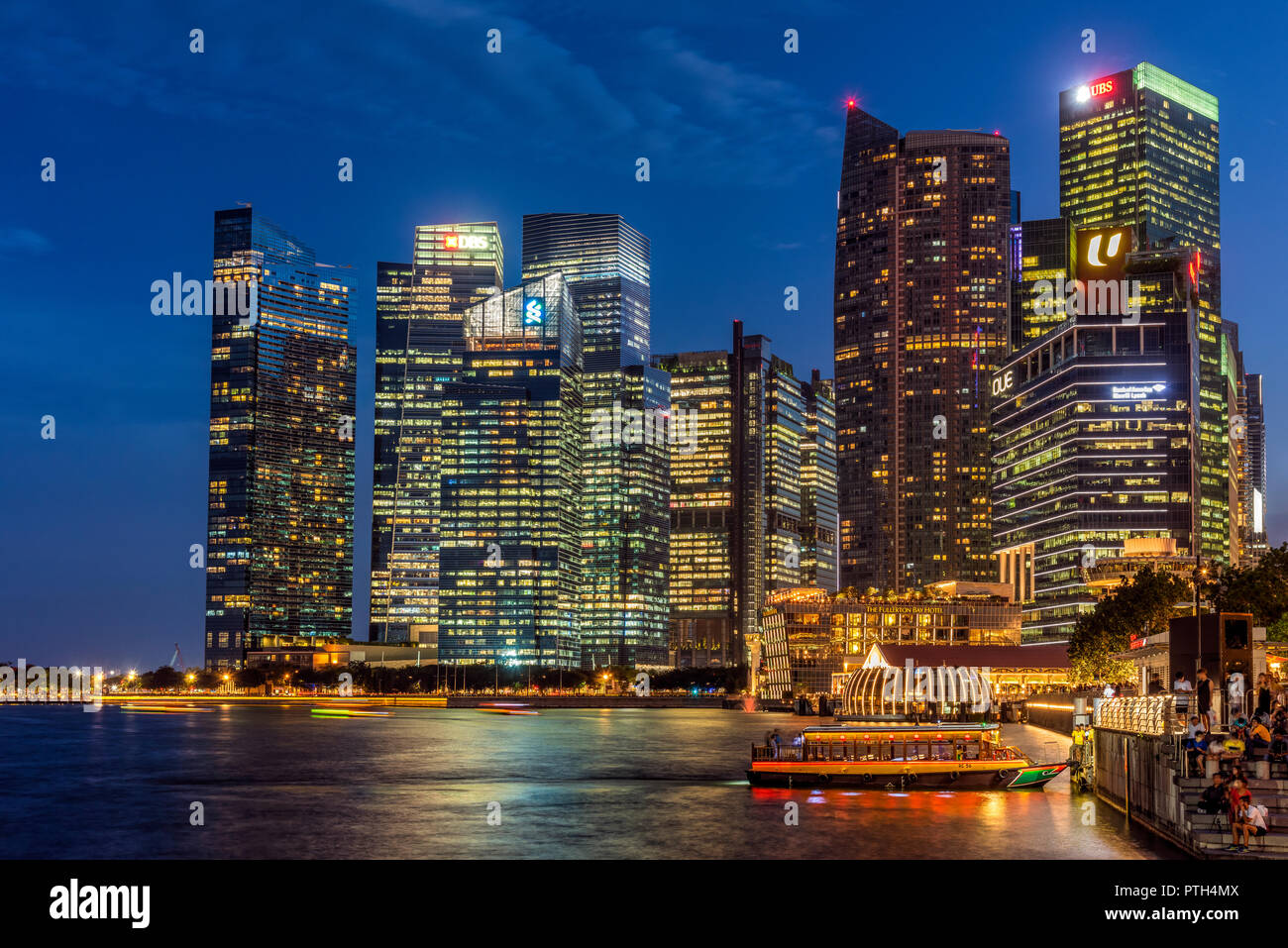 Downtown core hi-res stock photography and images - Alamy