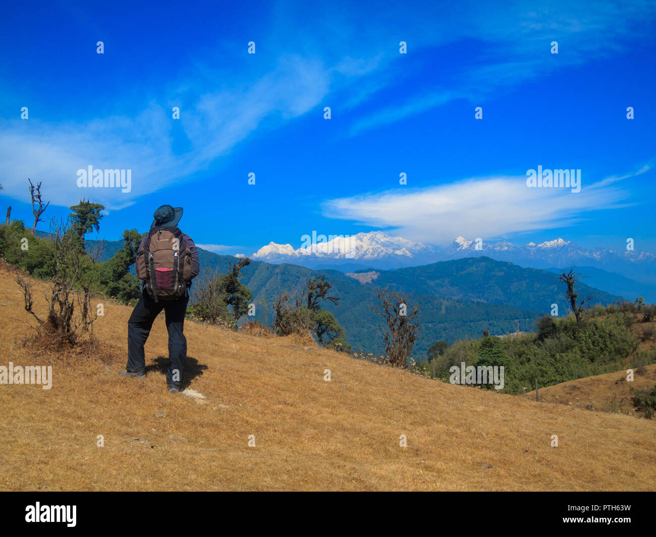 Sandakphu trek hi-res stock photography and images - Alamy