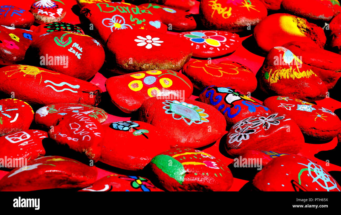 Children artwork hi-res stock photography and images - Alamy