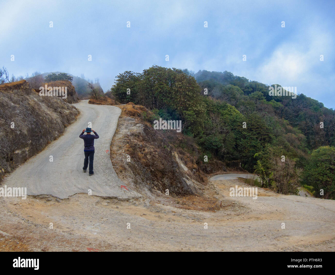 Sandakphu Trekking (West Bengal, India Stock Photo - Alamy