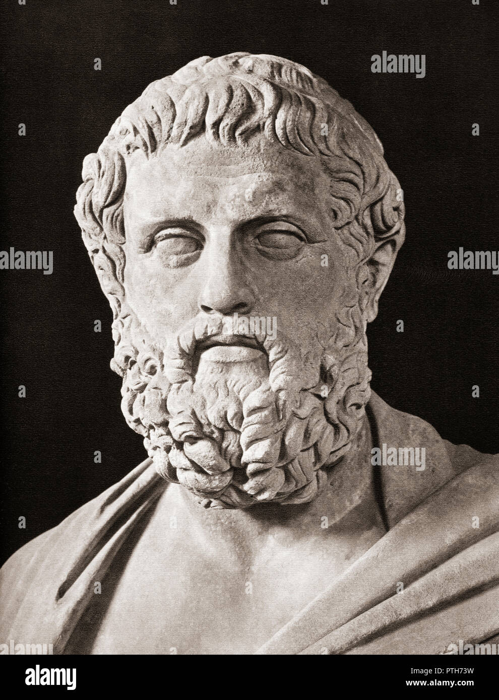 Tragedian hi-res stock photography and images - Alamy