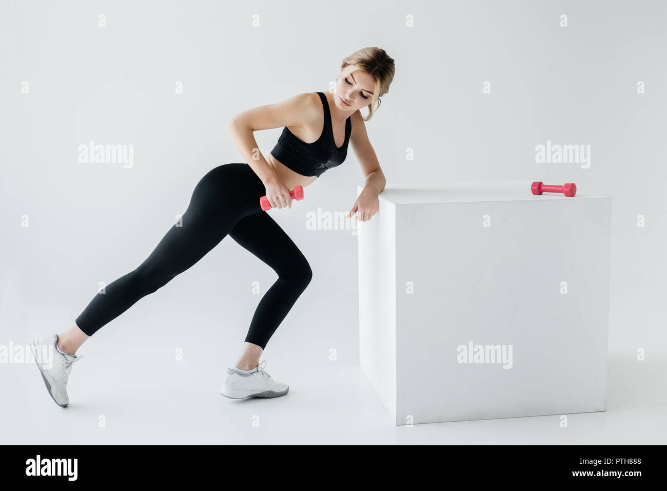 Black girl model side pose hi-res stock photography and images - Alamy