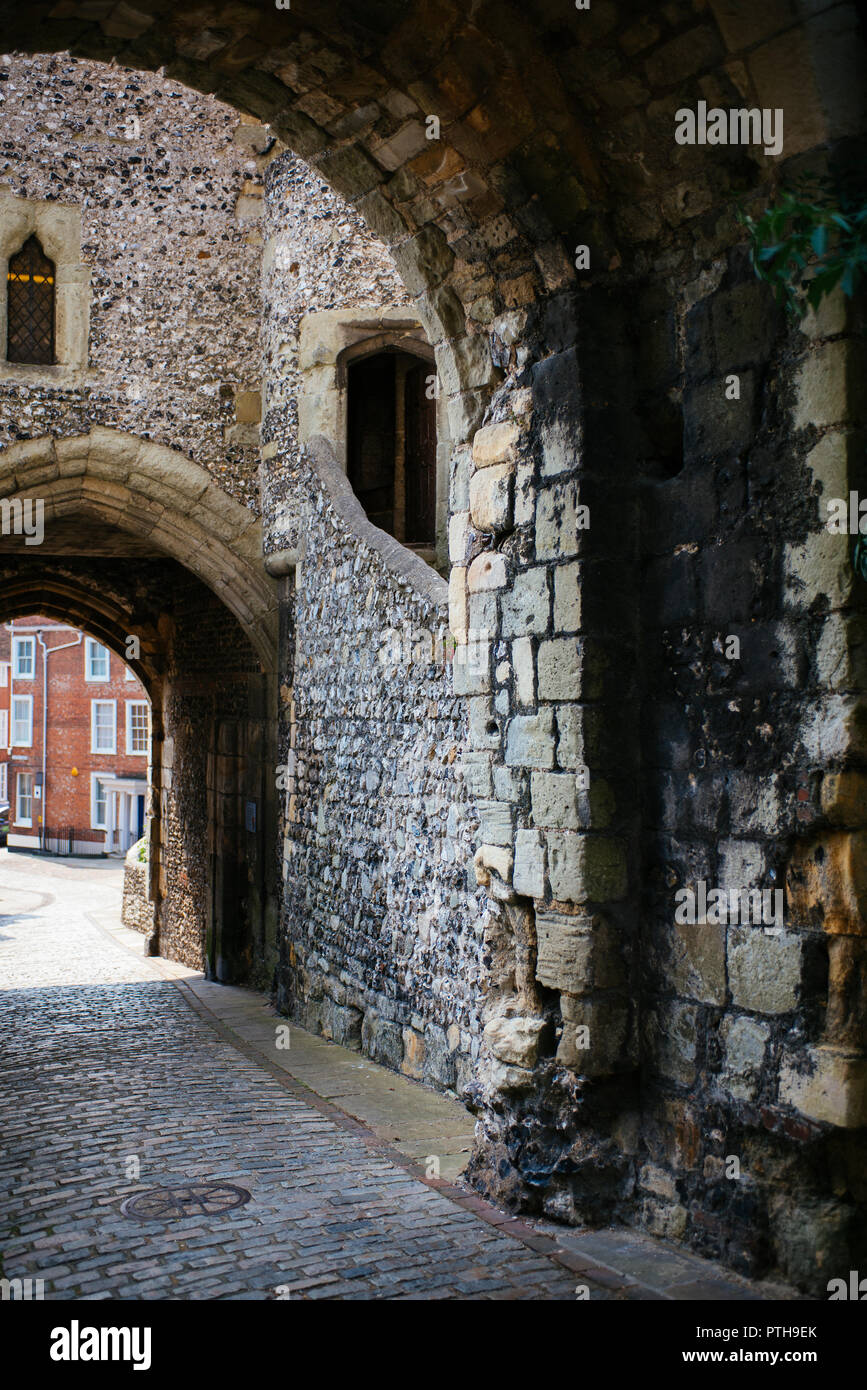 Lewes castle entrance hi-res stock photography and images - Alamy