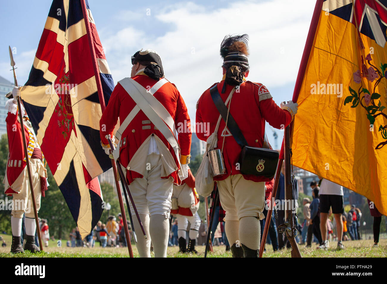 British And American Flag Revolutionary War
