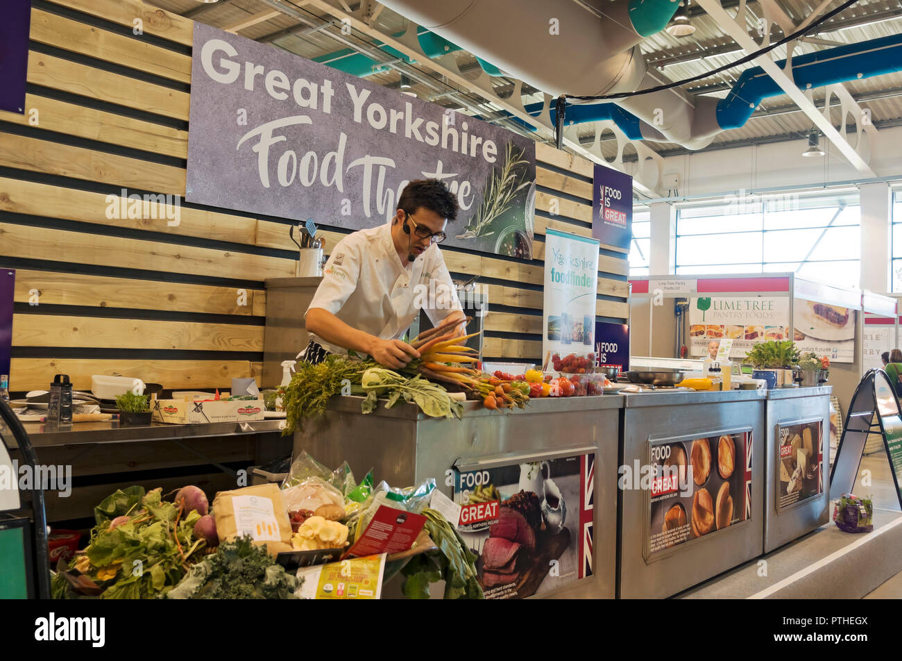 Cookery show hi-res stock photography and images - Alamy