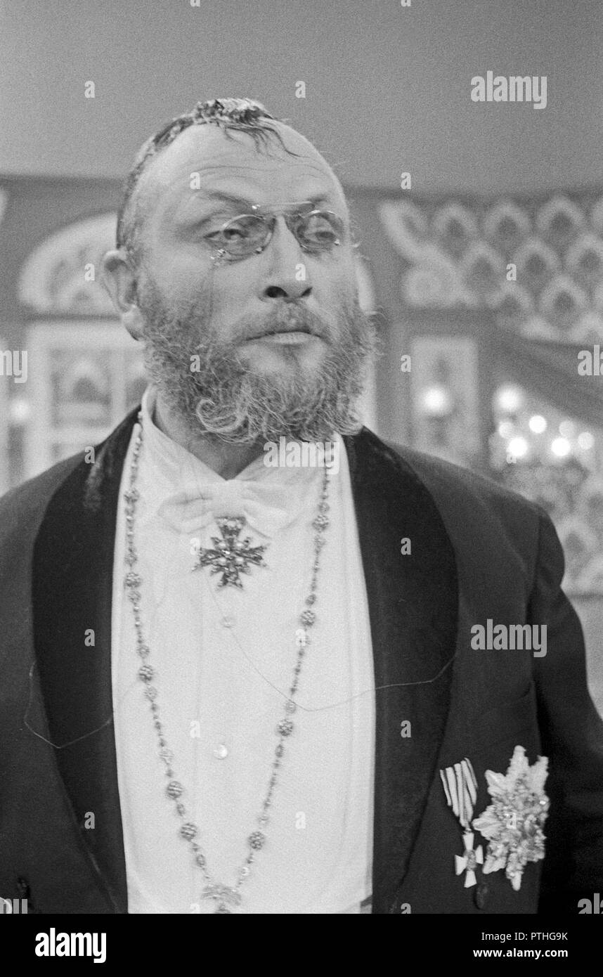 Ivan rebroff hi-res stock photography and images - Alamy