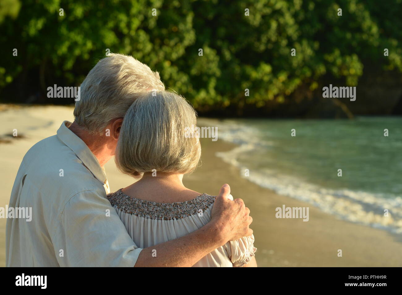 Back view elderly male hi-res stock photography and images - Alamy
