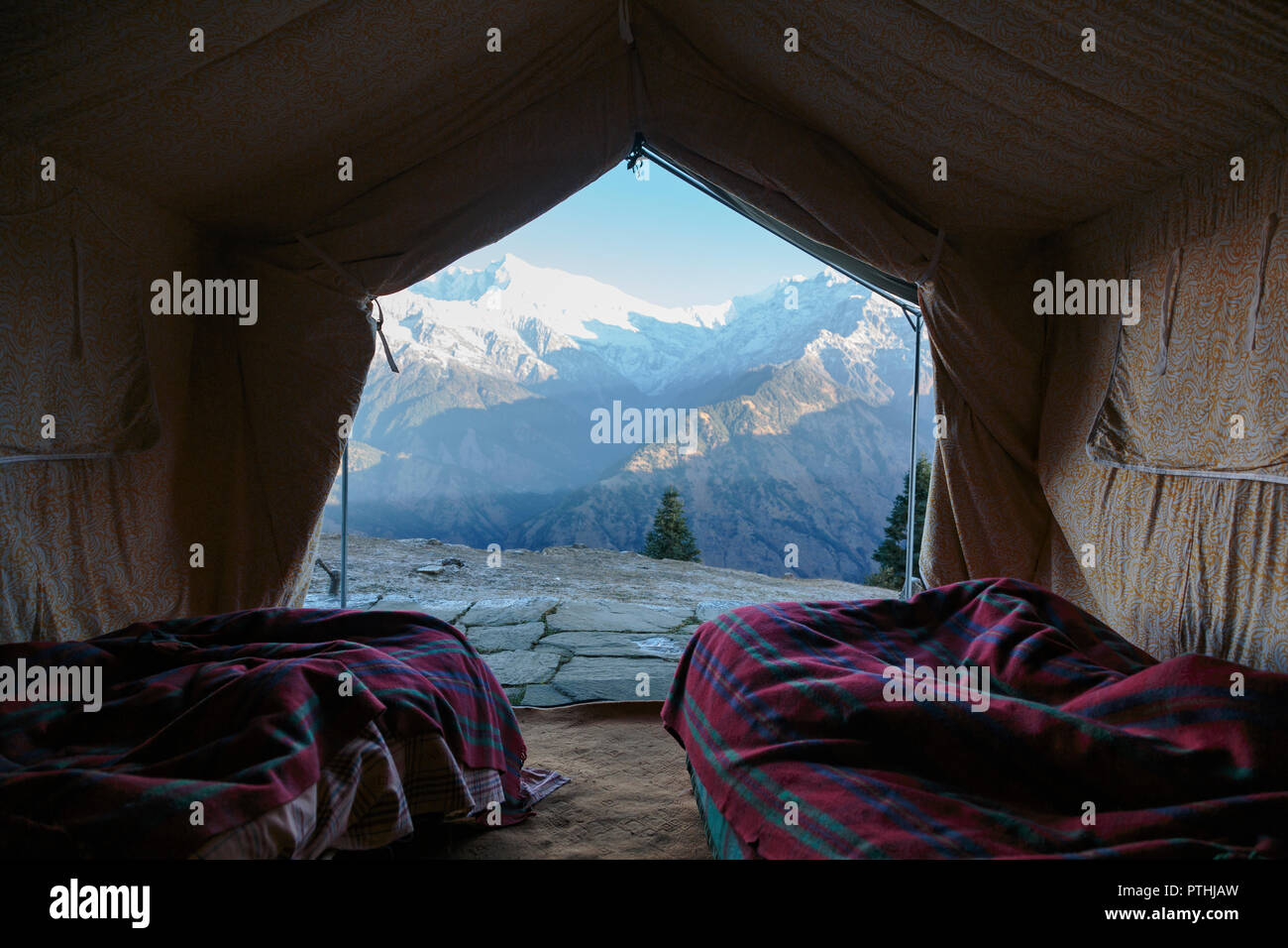 Yurt with scenic mountain view, Jaikuni, Indian Himalayan Foothills ...