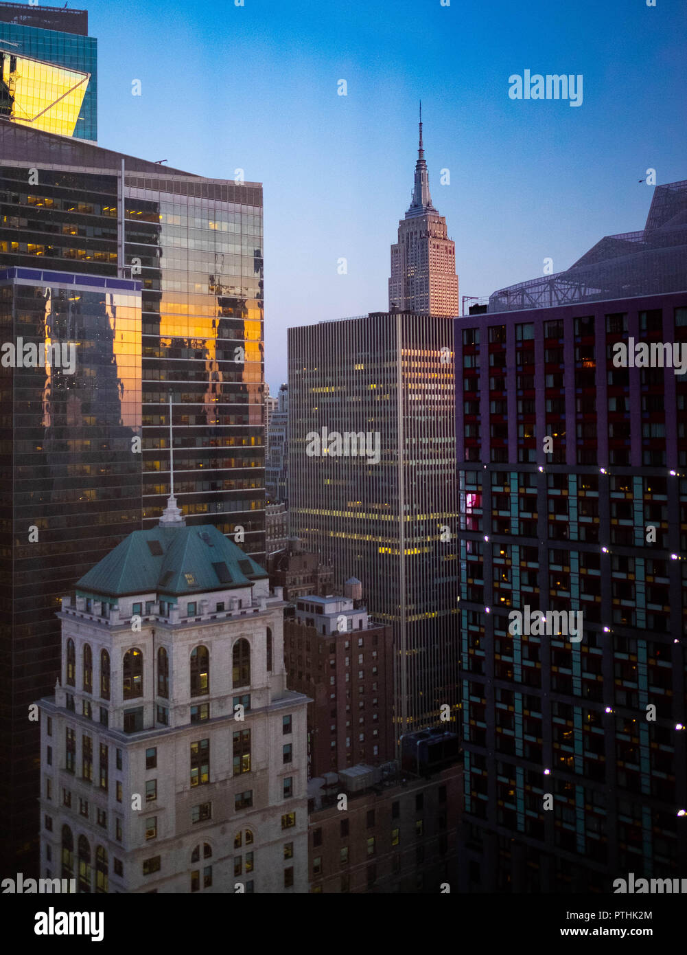 The early evening skyline of Midtown Manhattan in New York showing the ...