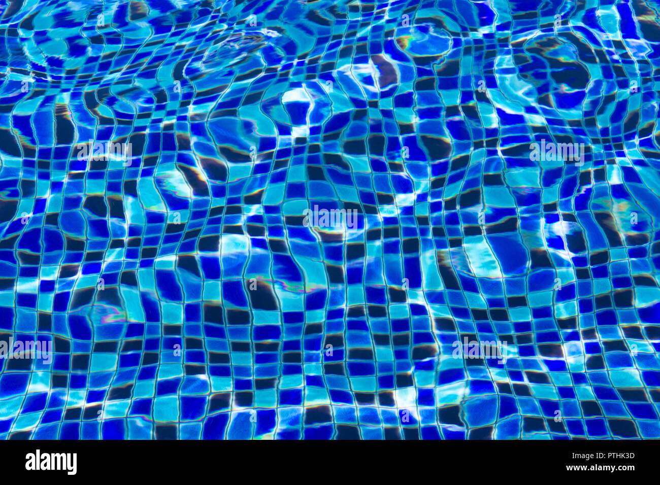 Waves swimming pool hi-res stock photography and images - Alamy