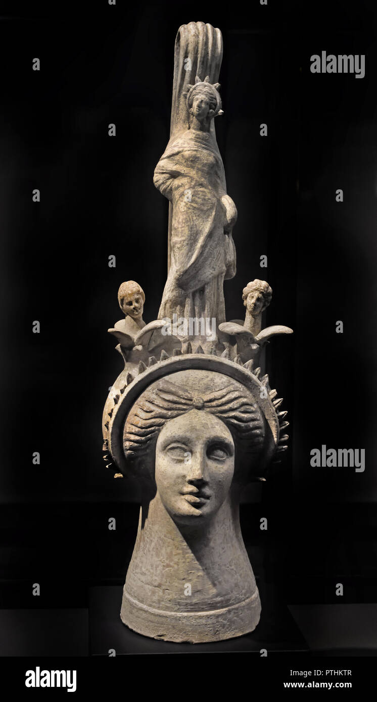 Apulian red figure hi-res stock photography and images - Alamy