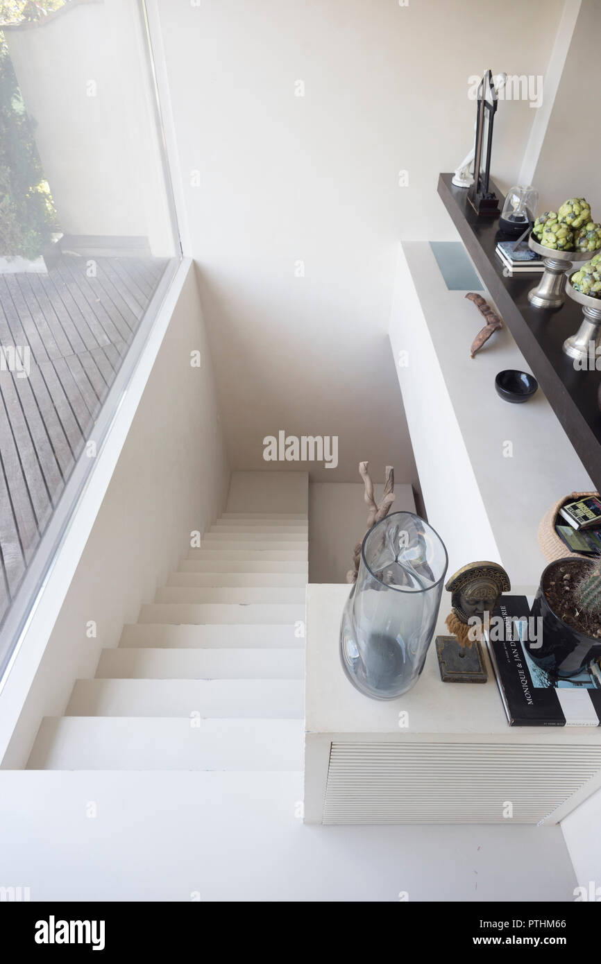 Lower level of house hi-res stock photography and images - Alamy