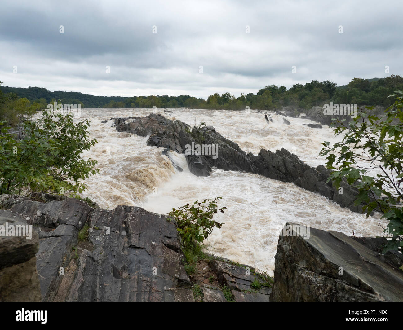 Potomac river water hi-res stock photography and images - Alamy