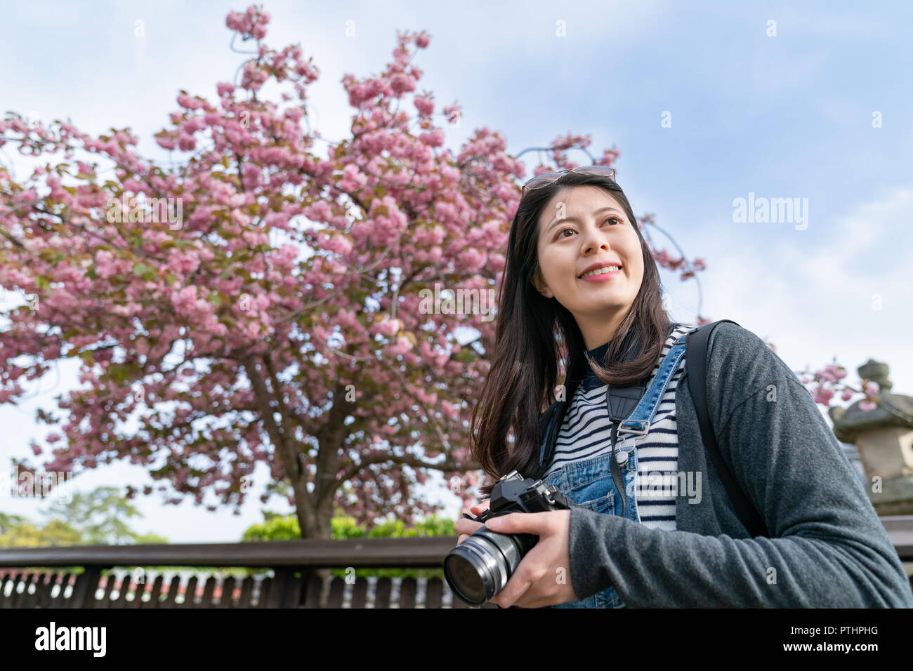 Joyful asian photographer hi-res stock photography and images - Alamy