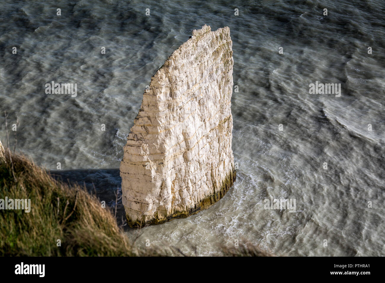 Old harry rocks aerial hi-res stock photography and images - Alamy