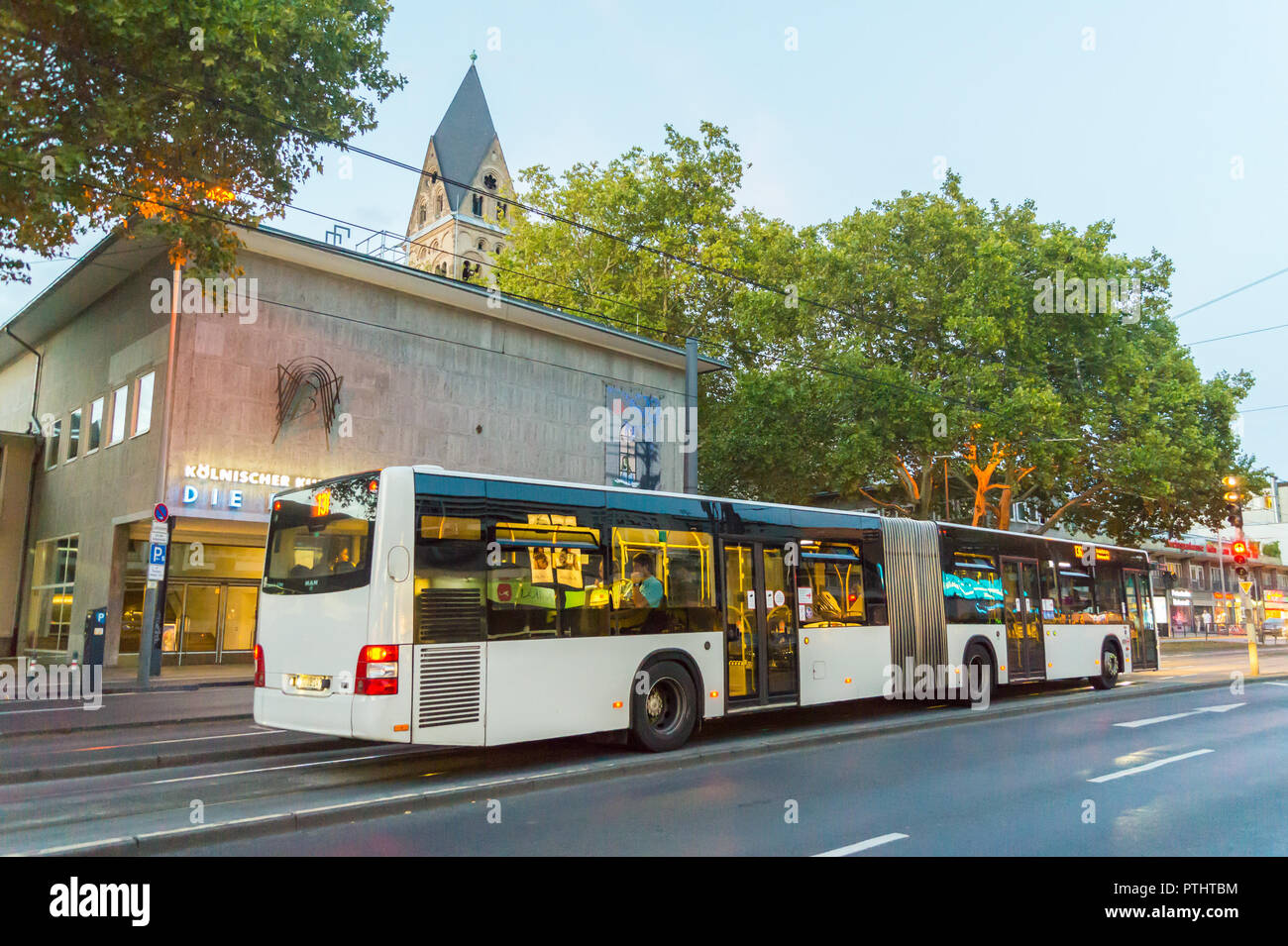 Architect wilhelm riphahn hi-res stock photography and images - Alamy