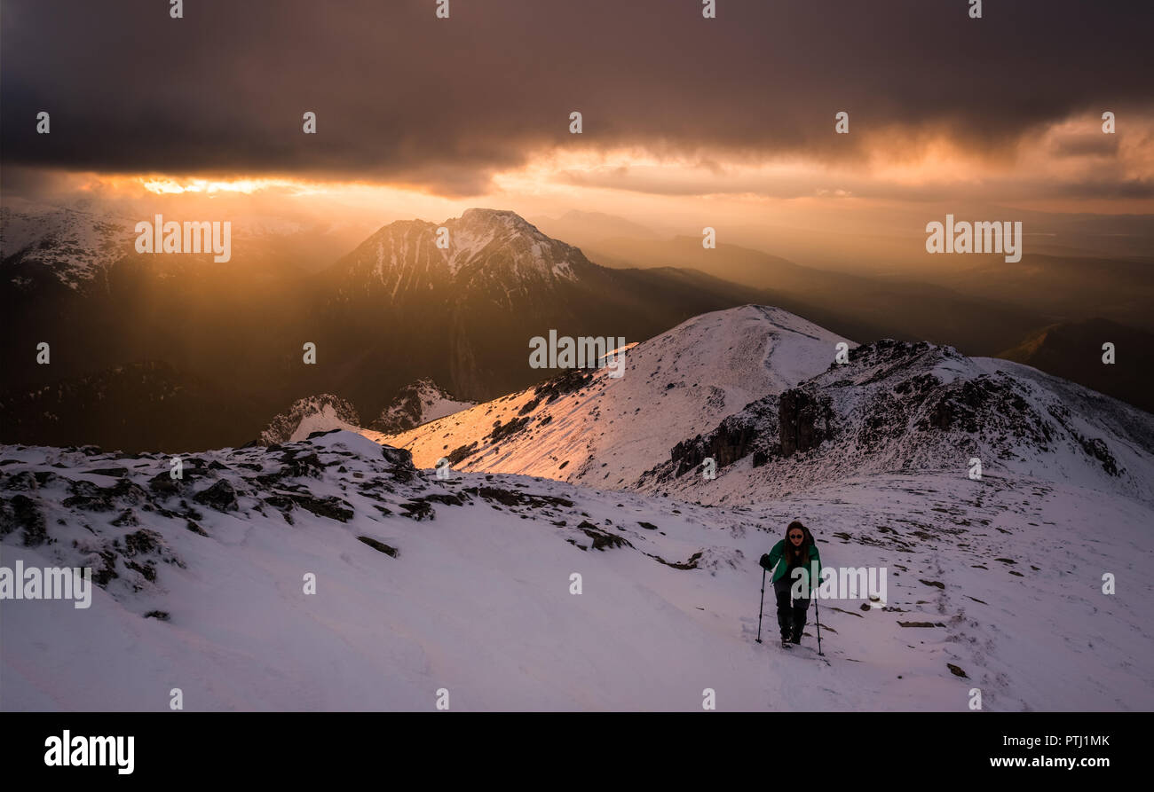 Ascent mountain hi-res stock photography and images - Alamy