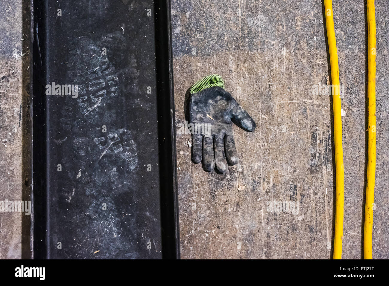 Operation footprint hi-res stock photography and images - Alamy