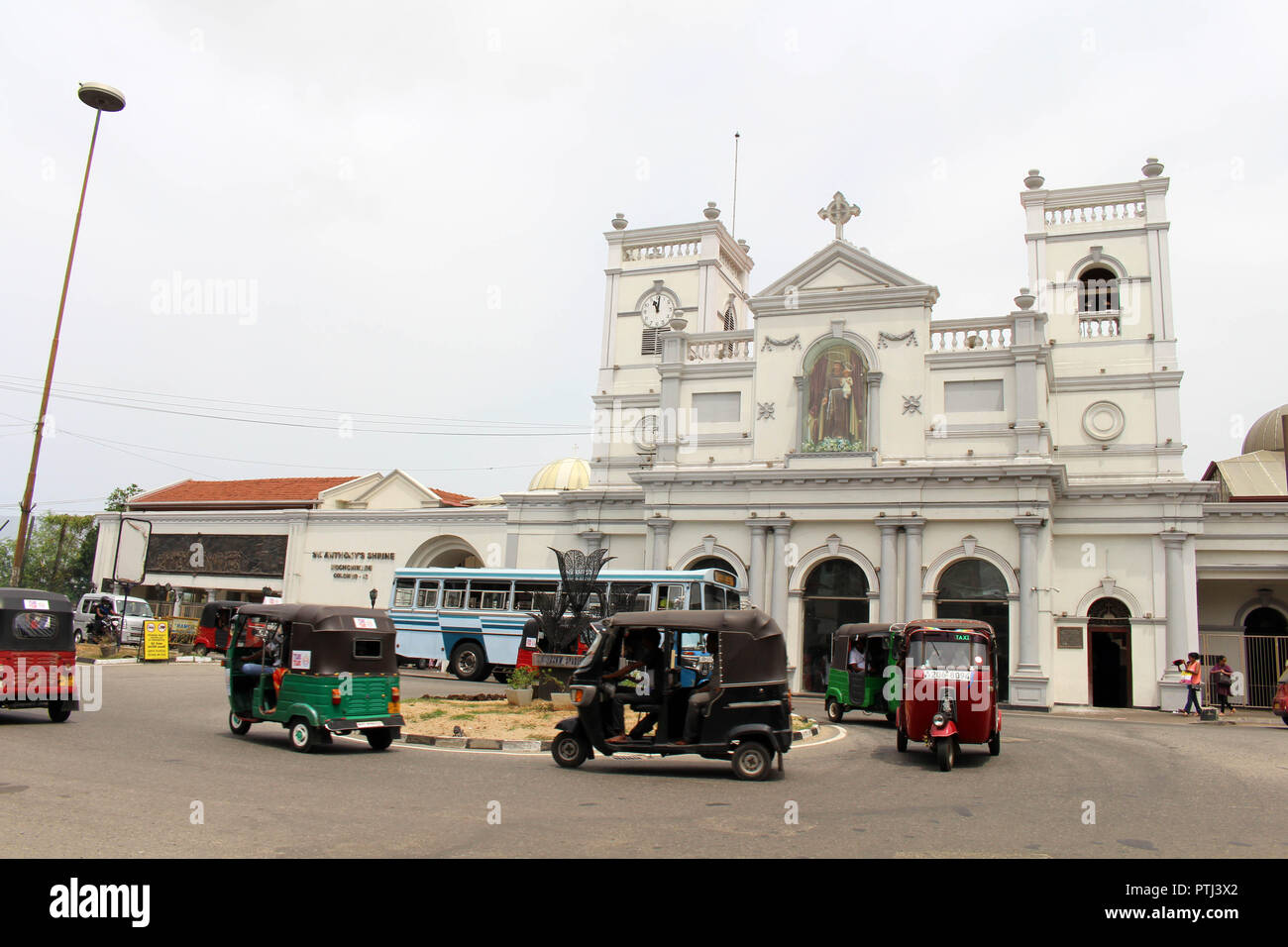 The church or shrine of St. Anthony in Colombo, the situation around ...