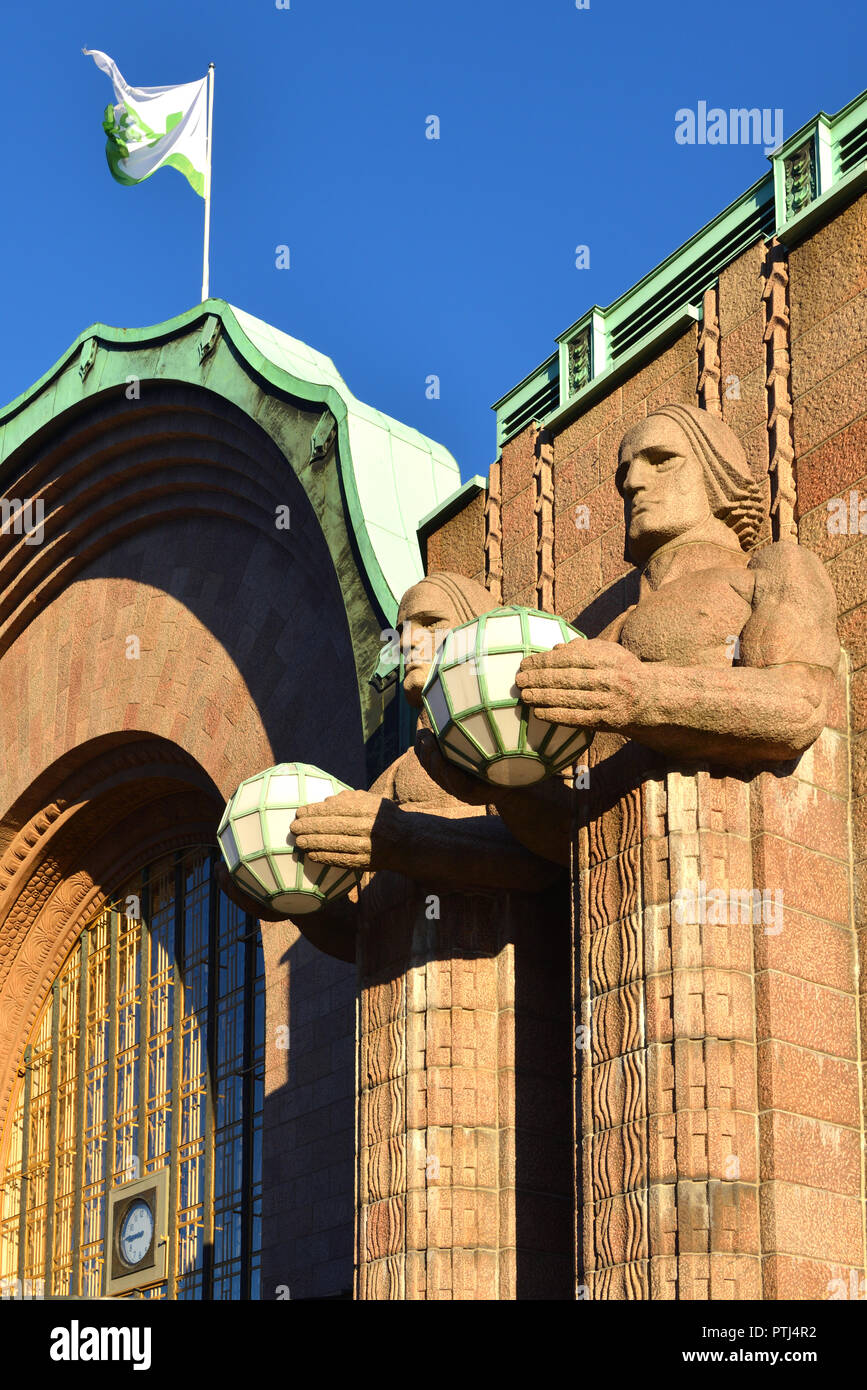 Statues at Helsinki Central Station. Finland Stock Photo - Alamy
