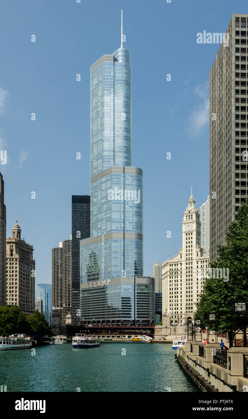Trump International Hotel & Tower in Chicago Stock Photo - Alamy