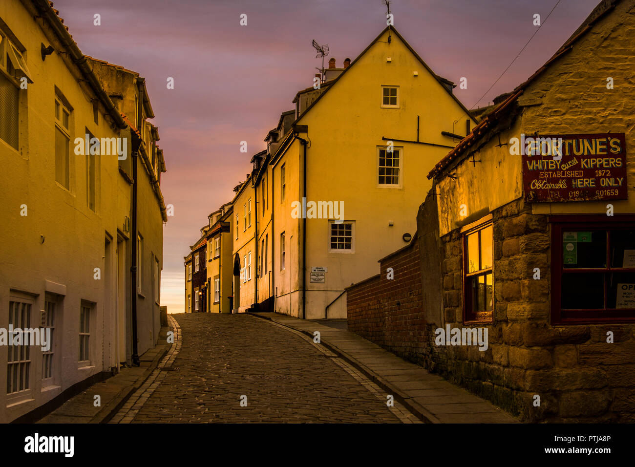 Fortunes whitby kippers smokehouse hi-res stock photography and images ...