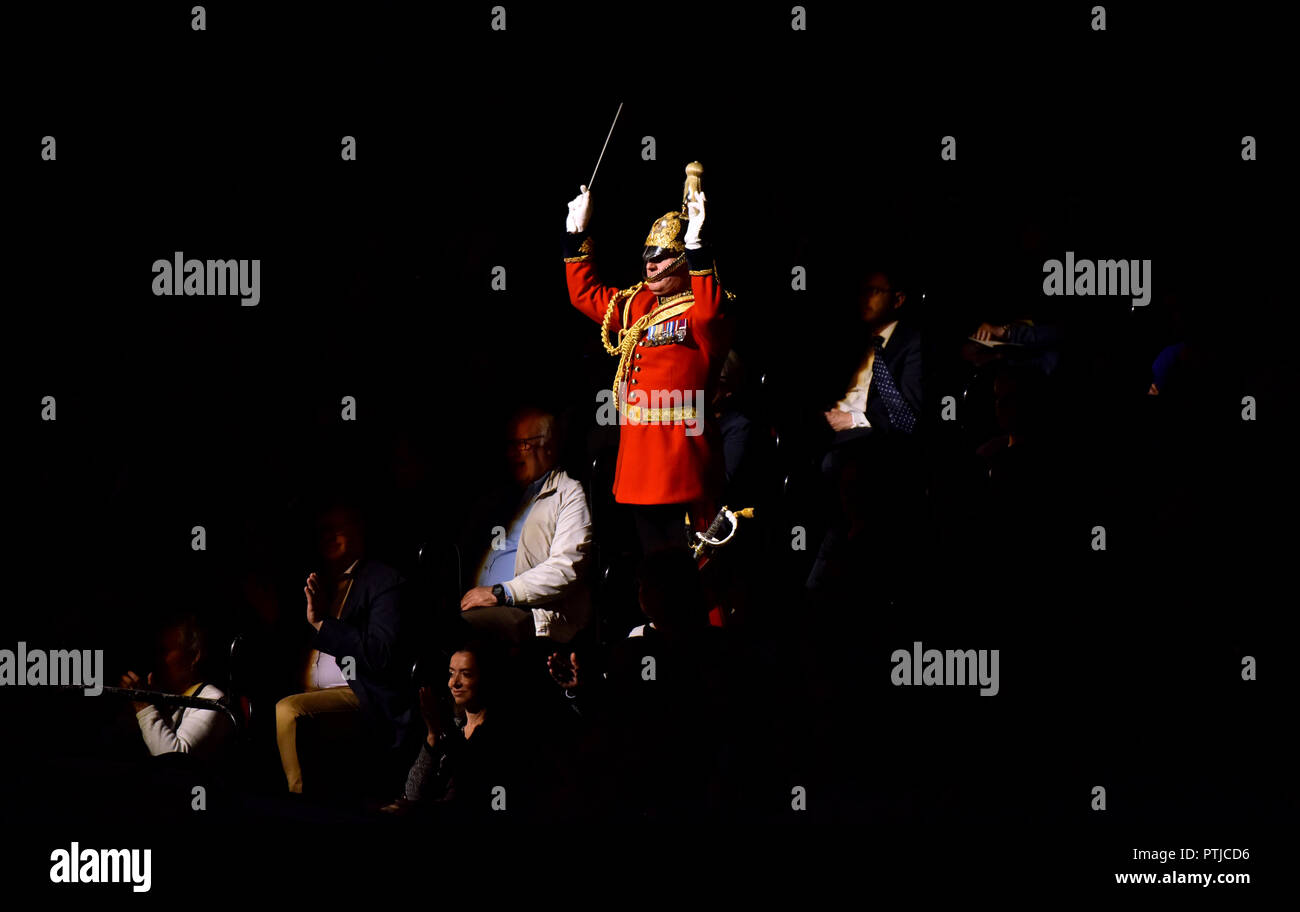 Team viking hi-res stock photography and images - Alamy