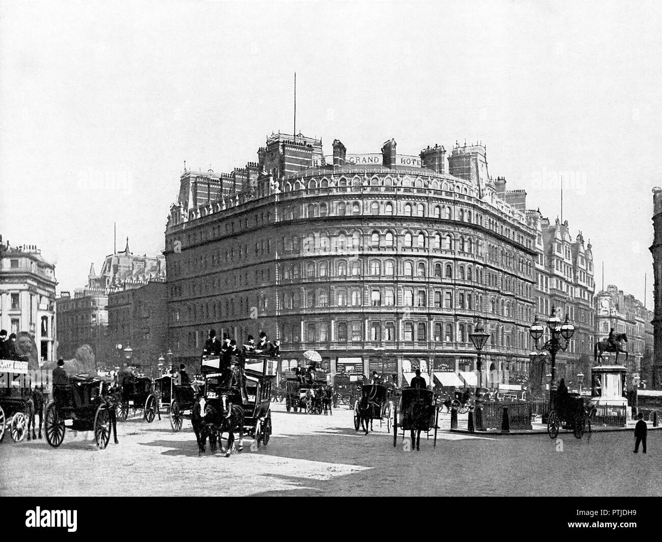 Trafalgar Square, London early 1900s Stock Photo - Alamy