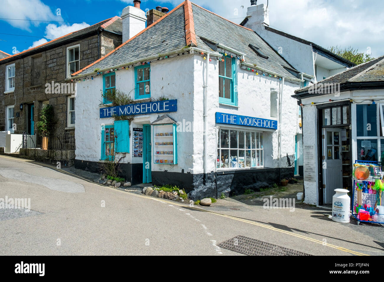 Mousehole shop mousehole cornwall hi-res stock photography and images ...