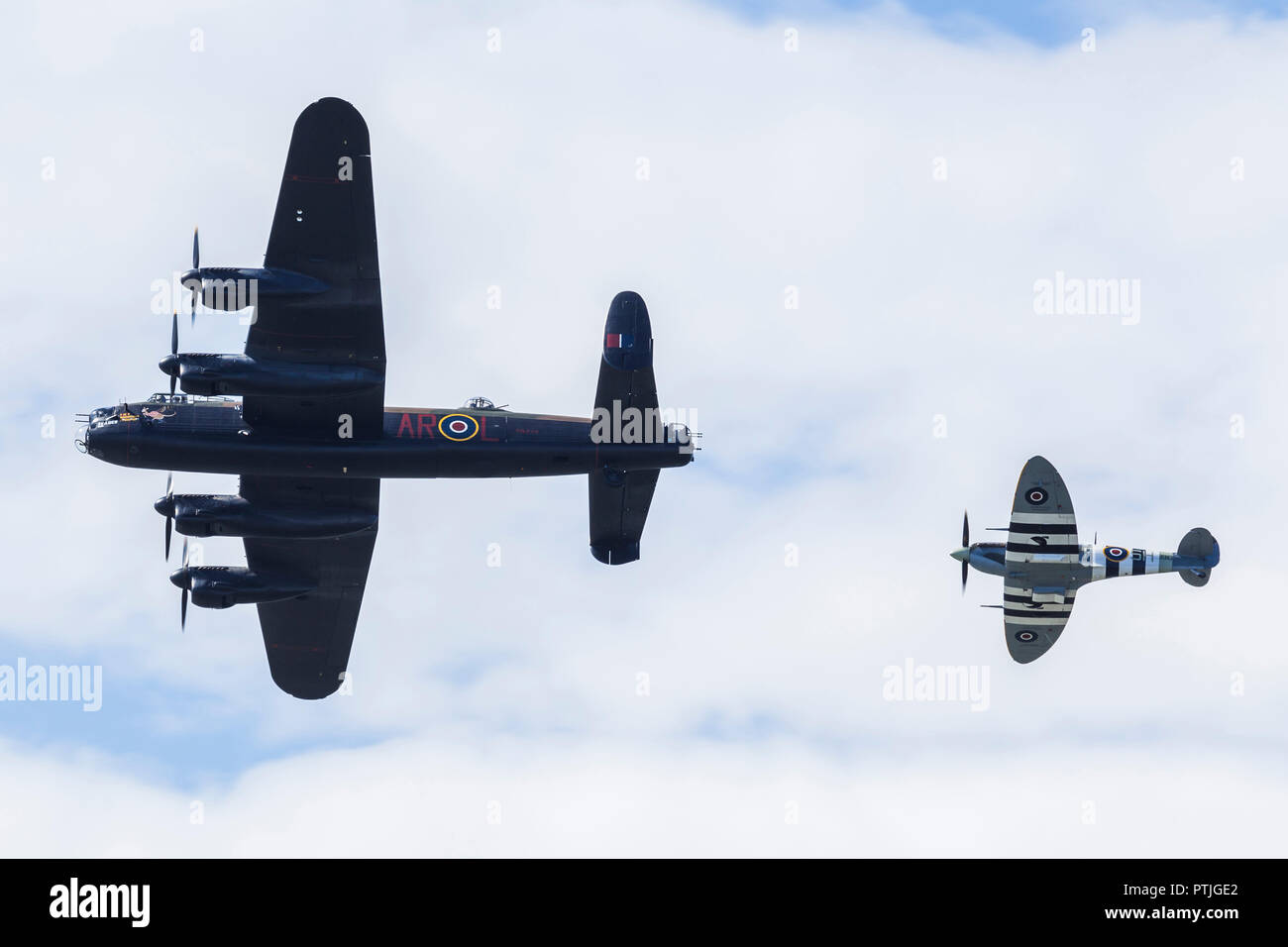 Lancaster bomber and spitfire hi-res stock photography and images - Alamy