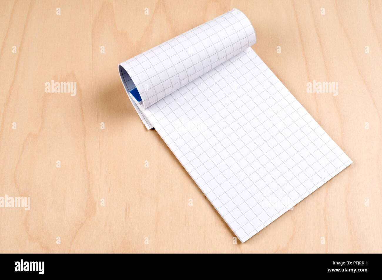 Notepad blank sheet hi-res stock photography and images - Alamy