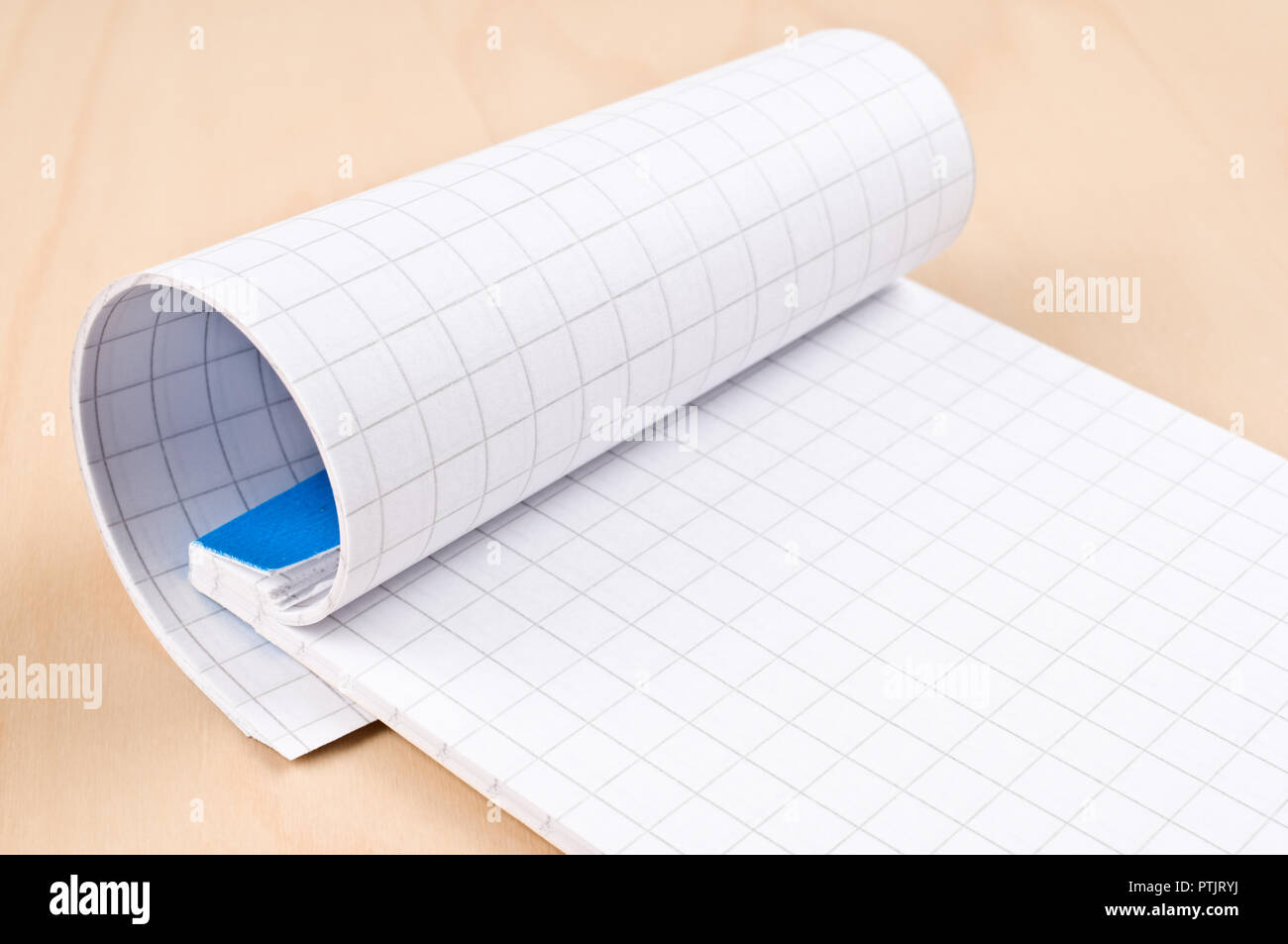 Notepad blank sheet hi-res stock photography and images - Alamy