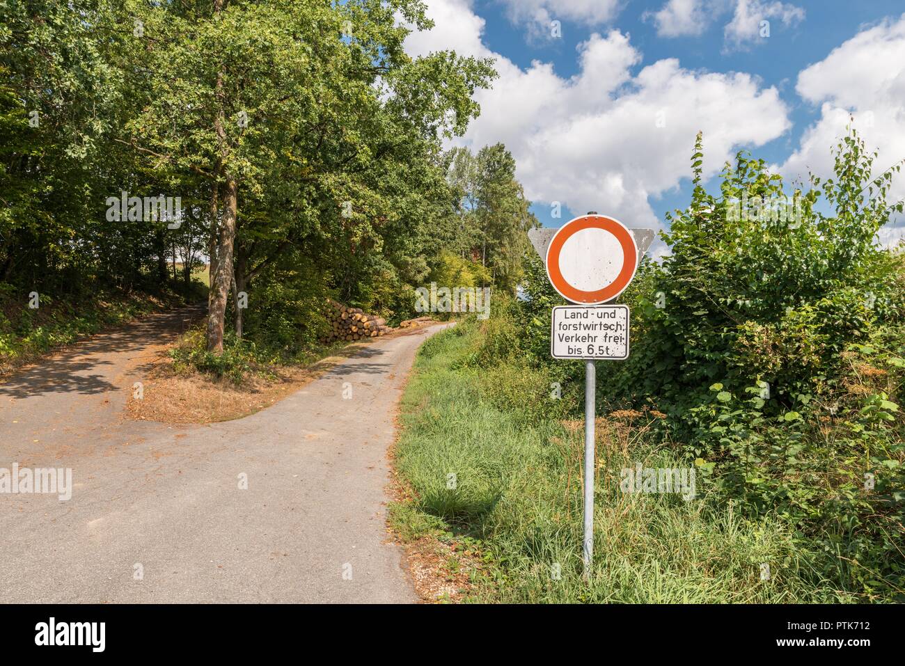 Road traffic sign, transit prohibited in German language - Land and ...