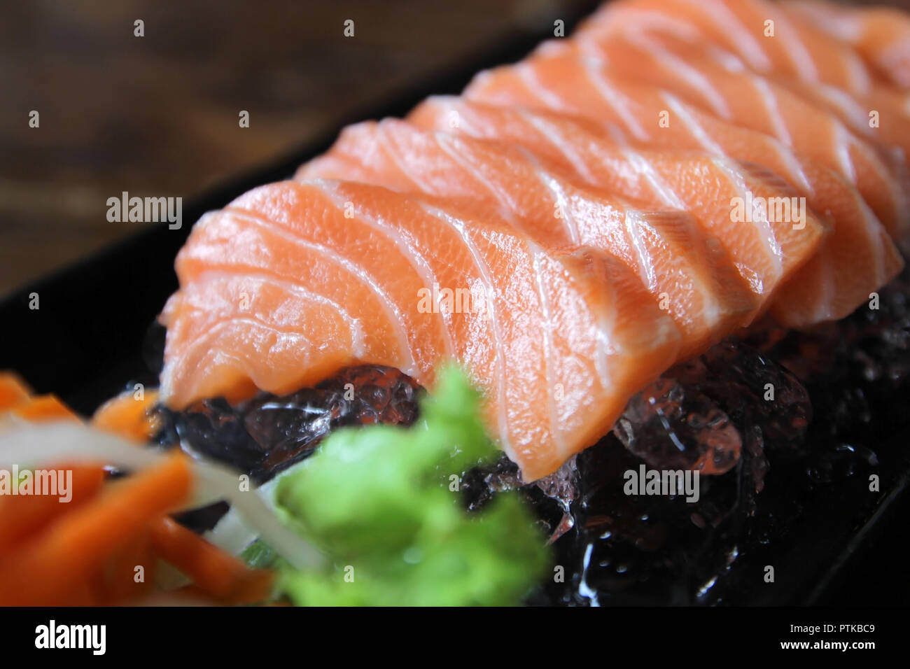 Japanese fresh raw seafood hi-res stock photography and images - Alamy