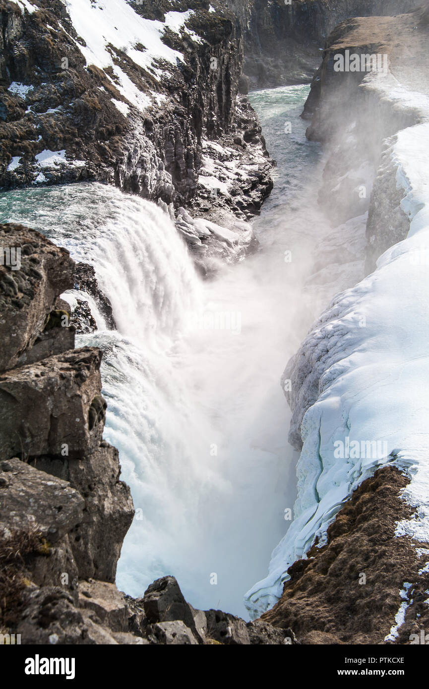 White powerful rocky river hi-res stock photography and images - Alamy