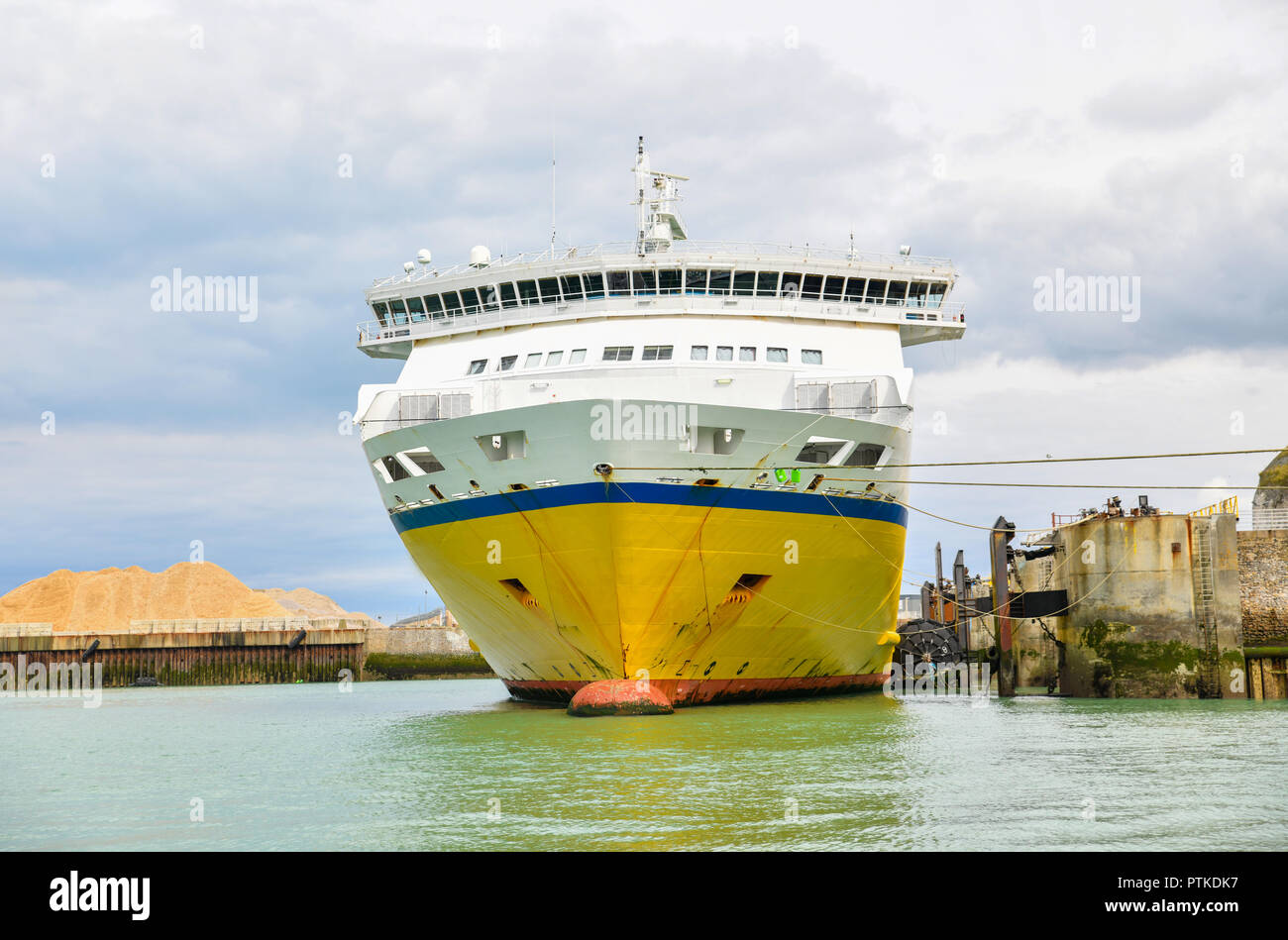 Normandie car ferry hi-res stock photography and images - Alamy