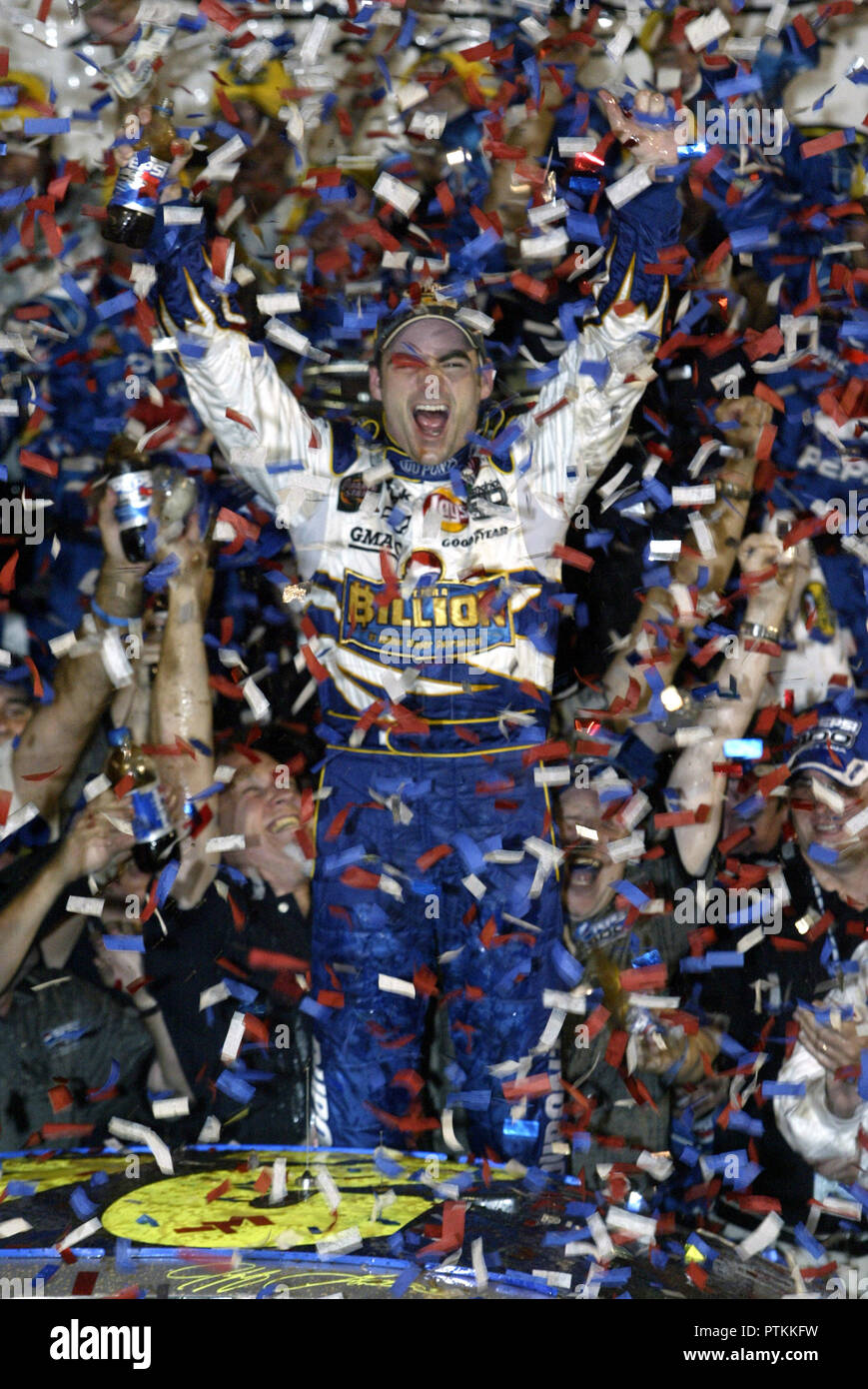 Jeff Gordon celebrates winning the NASCAR Nextel Cup Pepsi 400, at ...