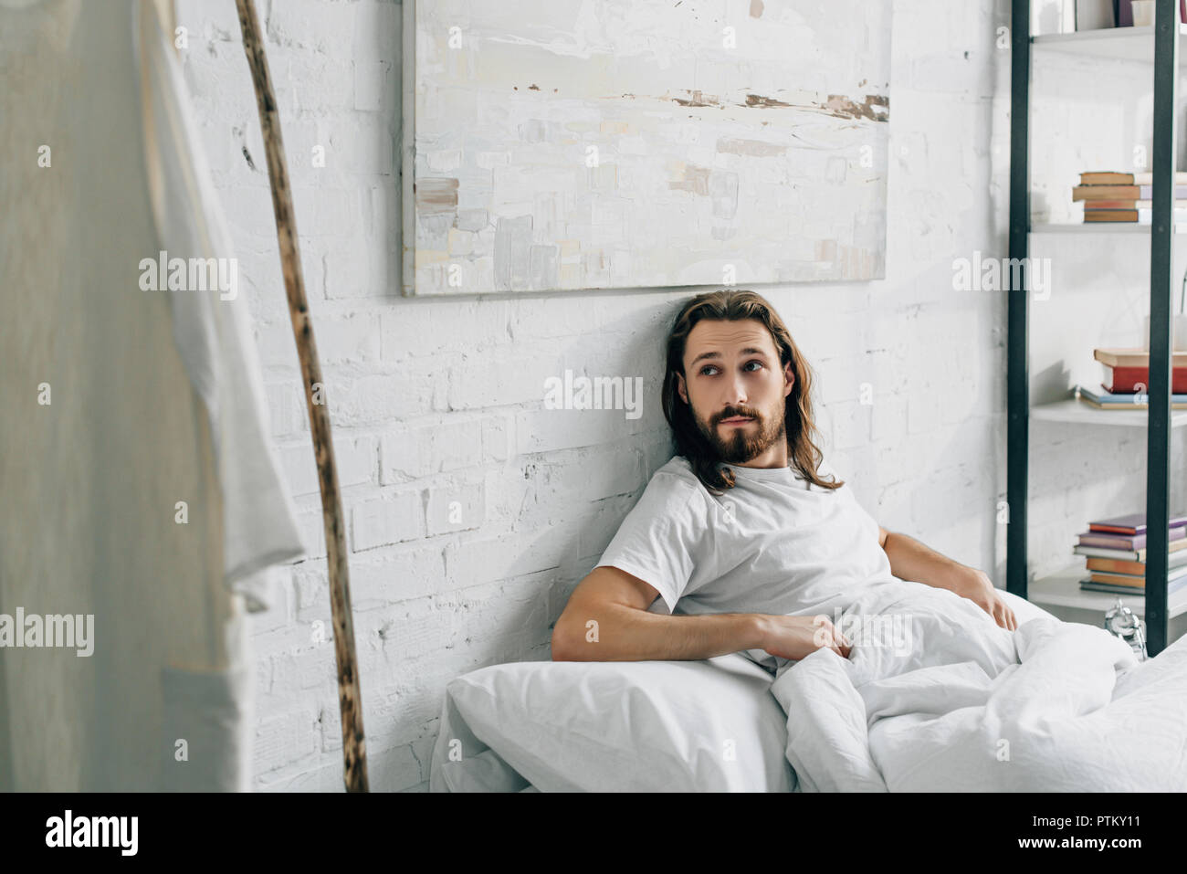 Jesus looking up hi-res stock photography and images - Alamy