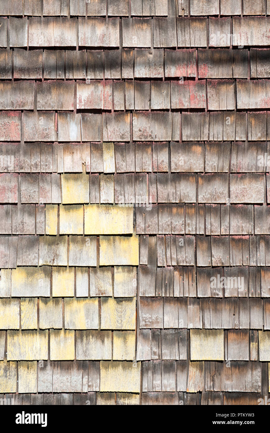 Weathered shingles hi-res stock photography and images - Alamy