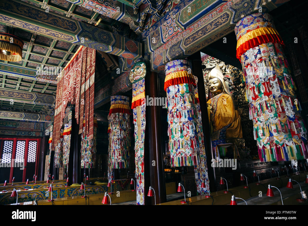 Inside temple golden pavilion hi-res stock photography and images - Alamy